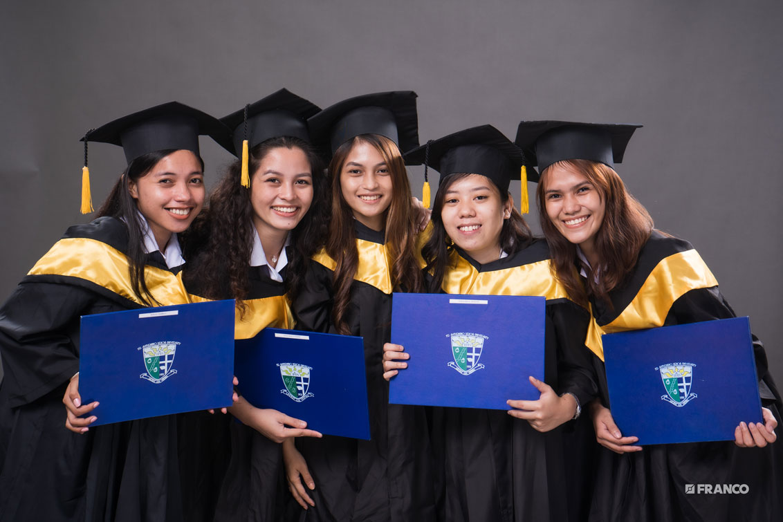 Franco | Graduation Pictorial Booking